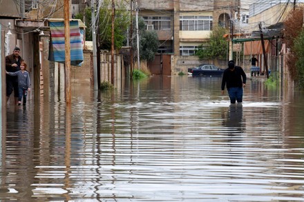64 Iraq floods Stock Pictures, Editorial Images and Stock Photos ...