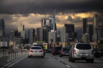 People Drive Through Downtown Light Traffic Editorial Stock Photo ...