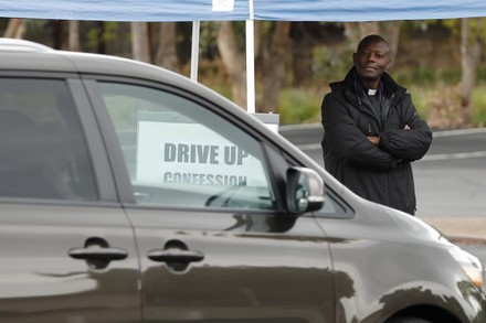 Priests hold drive-through confessions amid coronavirus pandemic, in ...
