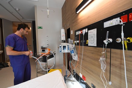 __COUNT__ Australia integrates private hospital system amid coronavirus ...