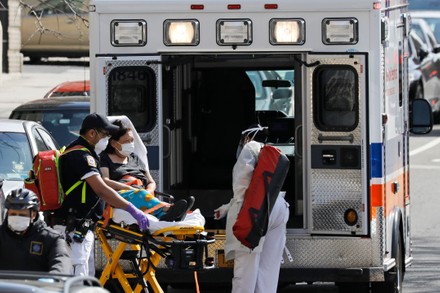 Paramedics Transport Patient Fort Washington Neighborhood Editorial ...