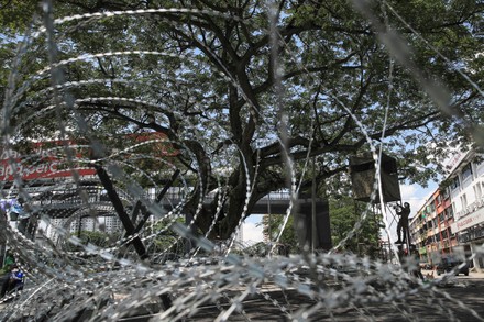 Malaysian Army Personnel Set Barbed Wire Editorial Stock Photo - Stock ...