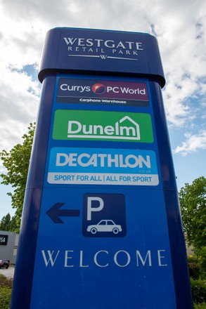 Westgate Retail Park On A4 Slough Editorial Stock Photo - Stock Image ...