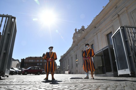 Swiss Guards On Patrol Vatican City Editorial Stock Photo - Stock Image ...