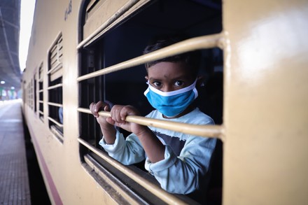 Special Train Katpadi Station Howrah Brought Editorial Stock Photo ...