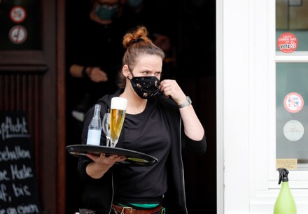 Waitress Wearing Face Mask Serves Beverages Editorial Stock Photo ...