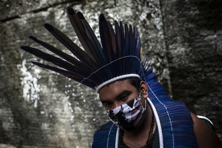 __COUNT__ imágenes de From crafts to masks, how the Satere Mawe Indians ...