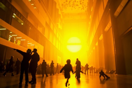 The Weather Project By Olafur Eliasson at Tate Modern., London, UK - 26 ...