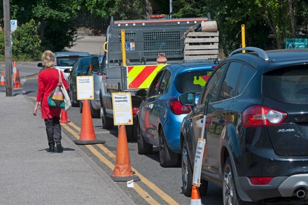 Queues Customers Their Cars Waiting Collect Editorial Stock Photo ...