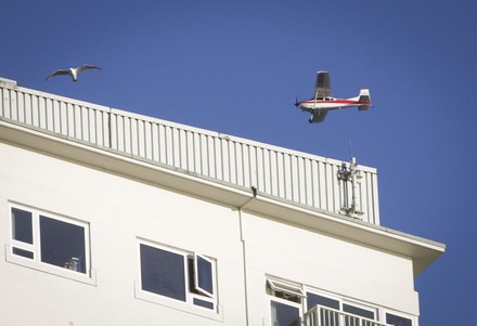 13 Snowbirds flyover Stock Pictures, Editorial Images and Stock Photos ...