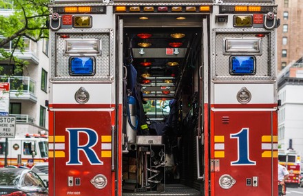 NYC: High-rise residential building fire, New York City, New York ...