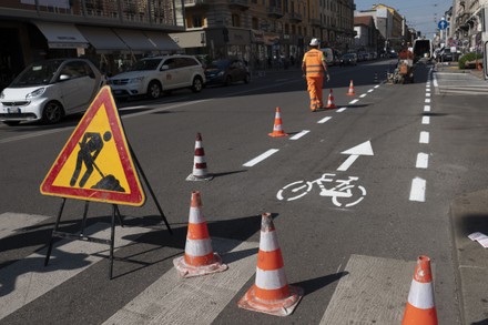 __COUNT__ A new dangerous cycle path in Milan, Italy - 20 May 2020 ...