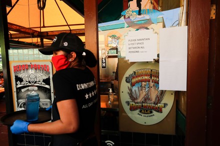 Restaurant Owner Joe Peatman Cleans Sanitizes Editorial Stock Photo ...