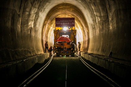 Lao Chinese Workers Engineers China Railway Editorial Stock Photo ...