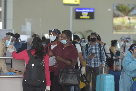 Prayagraj Passengers Leave Airport After Arriving Editorial Stock Photo ...