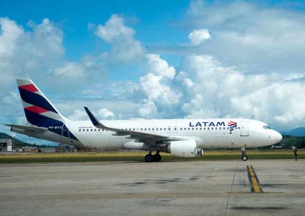 Air Plane Airline Latam Makes Landing Editorial Stock Photo - Stock ...