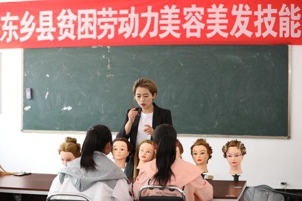 Instructor C Teaches Beautician Training Course Editorial Stock Photo ...