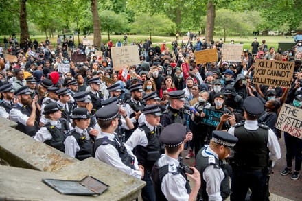 Large Crowd Surround Tsg Police Vans Editorial Stock Photo - Stock ...