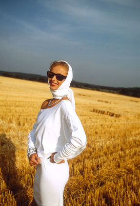 Kate Rabett photoshoot, UK - 1984 Stock Pictures, Editorial Images and ...