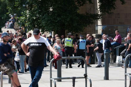 Police Walk Through Crowd Counterprotesters Antiracism Editorial Stock ...