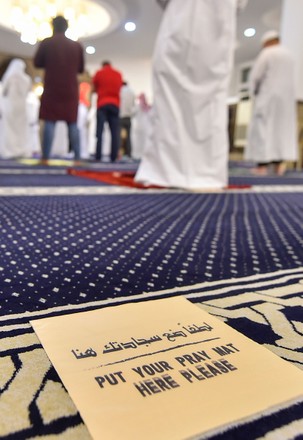 Qatari Man Unfurls Praying Mat Perform Editorial Stock Photo - Stock ...