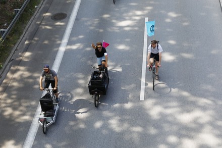 __COUNT__ Extinction rebellion bike protest in Berlin, Germany - 17 Jun ...