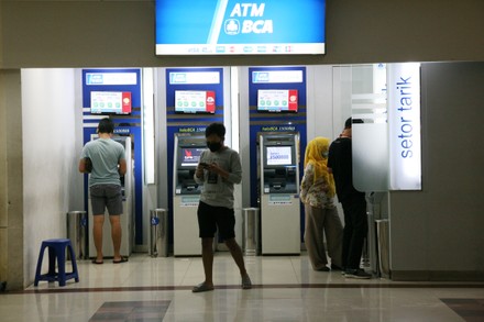 Customers Wear Masks Using Automatic Teller Editorial Stock Photo ...