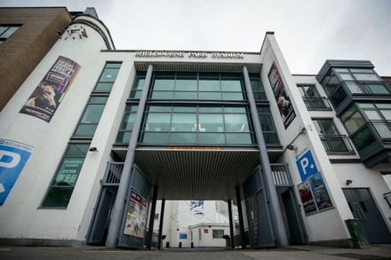 Greyhound Racing From Shelbourne Park, Dublin - 19 Jun 2020 Stock ...