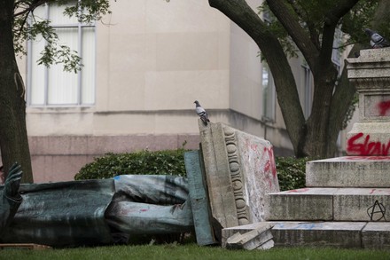 Statue Confederate General Albert Pike Seen Editorial Stock Photo ...