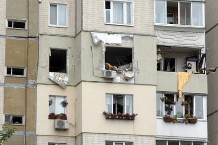 __COUNT__ imágenes de Blast in Kyiv tower block, Ukraine - 21 Jun 2020 ...