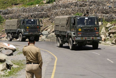 Indian Army Convoy Passes Through Gagangeer Editorial Stock Photo ...