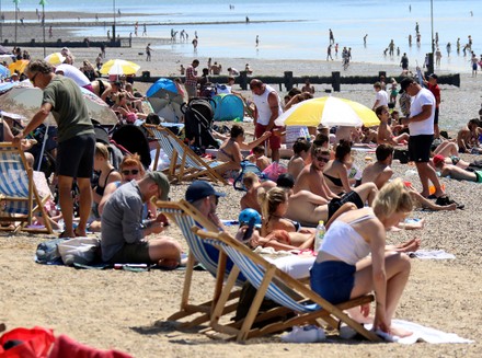 Seasonal weather, Southend-on-Sea, UK - 25 Jun 2020 Stock Pictures ...
