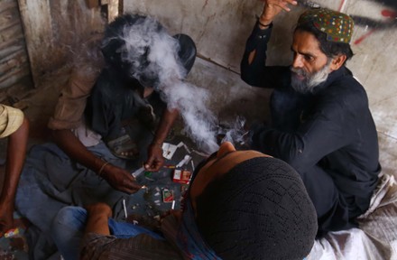 Pakistani Drug Addicts Smoke Heroine On Editorial Stock Photo - Stock ...