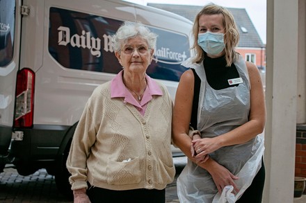 Resident Margaret Garratt Aged 88 Home Editorial Stock Photo - Stock ...