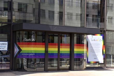 250 Coutts bank Stock Pictures, Editorial Images and Stock Photos ...