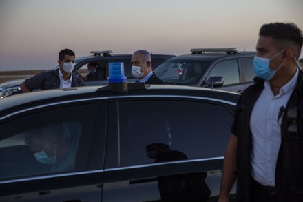 Israeli Prime Minister Benjamin Netanyahu Wearing Editorial Stock Photo ...