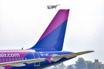 Training Aircraft Pharma Flight Aeronautical Physiology Editorial Stock ...