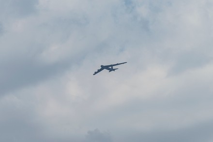 B2 Stealth Bomber Escort F35 Fighter Editorial Stock Photo - Stock ...