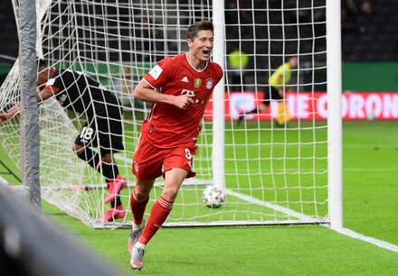 Robert Lewandowski Fcb 9 Celebrates His Editorial Stock Photo - Stock ...