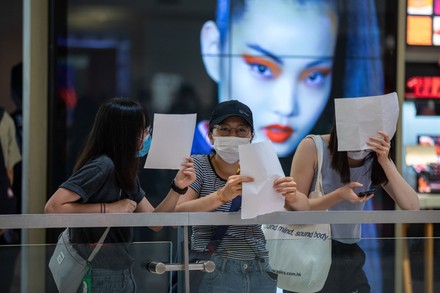 Protesters Display Sheets Plain White Paper Editorial Stock Photo ...