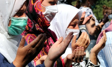 Bosnian Muslims Women Wearing Protective Face Editorial Stock Photo ...