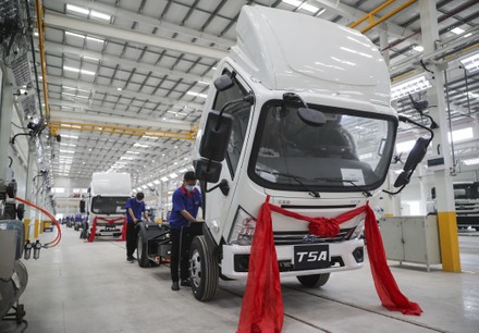 250 Commercial vehicle manufacturing Stock Pictures, Editorial Images ...