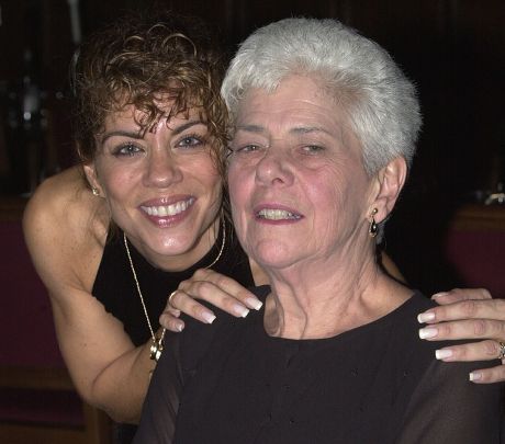 Nancy Suhr Who Lost Her Husband 新闻传媒库存照片 - 库存图片 | Shutterstock