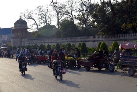Sixth day of complete lockdown in Lahore, Punjab, Pakistan - 29 Mar ...