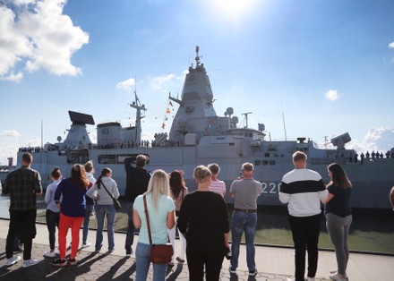 Relatives Crew Members Watch Frigate F220 Editorial Stock Photo - Stock ...