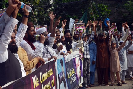 Pakistani Activists Tehreek Labbaik Ya Rasool Editorial Stock Photo ...