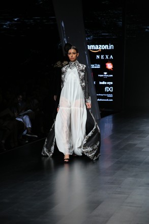 Models Walk On Ramp Presenting Collection Editorial Stock Photo - Stock ...