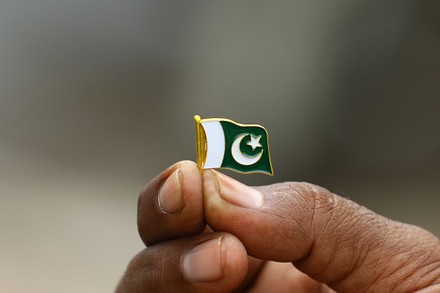 Man Sells Pin Shaped Pakistani National Editorial Stock Photo - Stock ...
