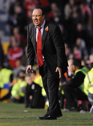 Rafael Benitez Shouting Instructions Editorial Stock Photo - Stock ...
