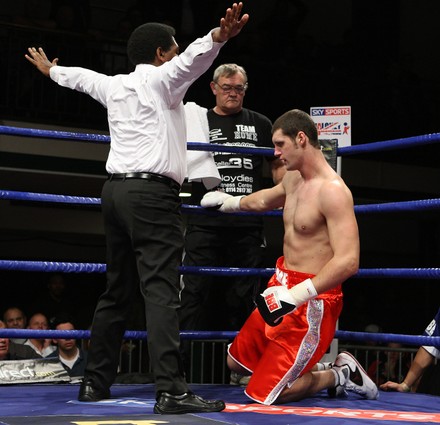 Boxing, York Hall, Bethnal Green, London, UK - 17 Oct 2008 Stock ...
